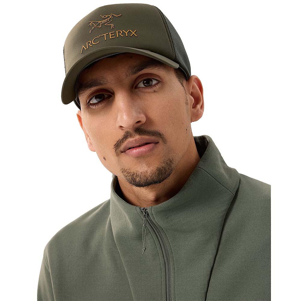 Arc'teryx Bird Word Trucker Curved Tatsu/forage/yukon | Pyramiden Sport